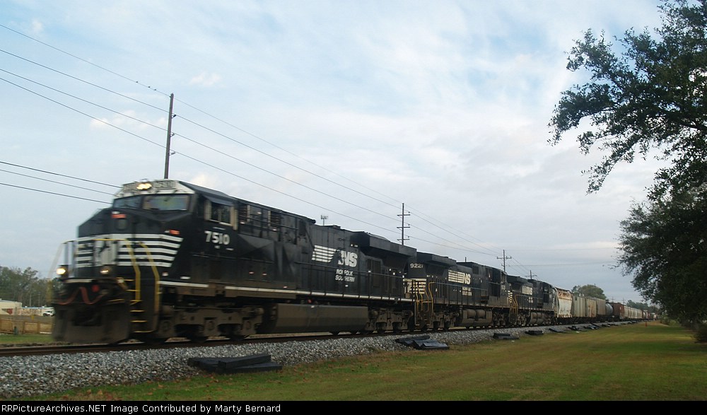 NS 7510 and Two Sisters Rolling Them